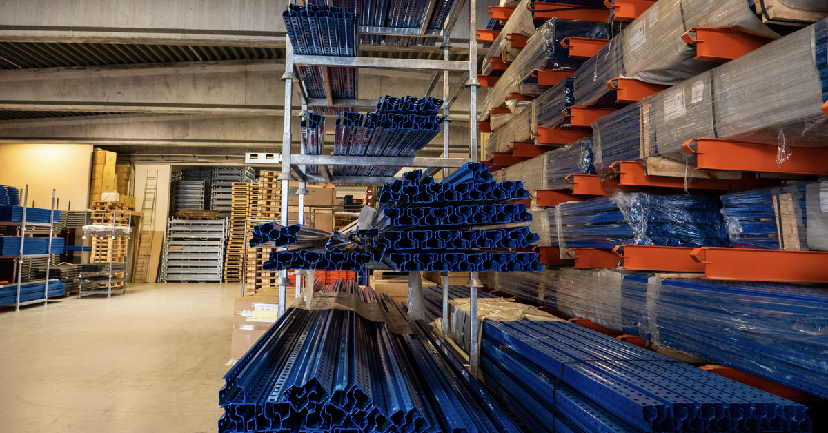 Bestille reoler? Vi har reoler til lager - på lager